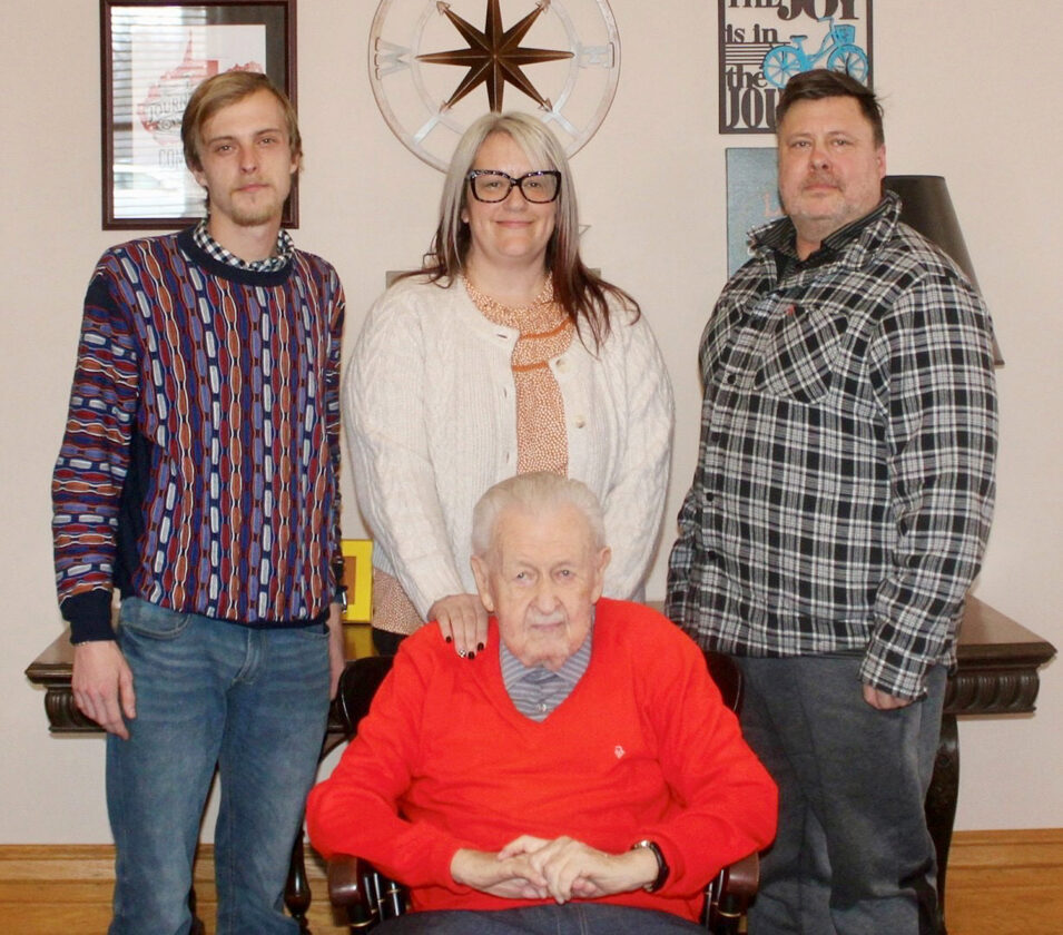 D&E Gartmann Scholarship established with anonymous $50K gift | News ...